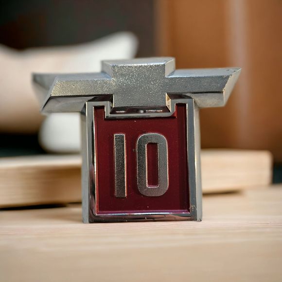 chevrolet | Other | Front Fender Bowtie Emblem For 964 Chevrolet C1 K10 ...